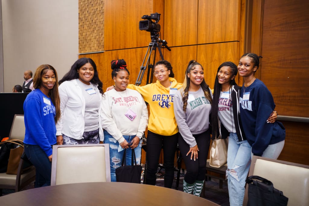 ELC Scholarship Program - The Executive Leadership Council